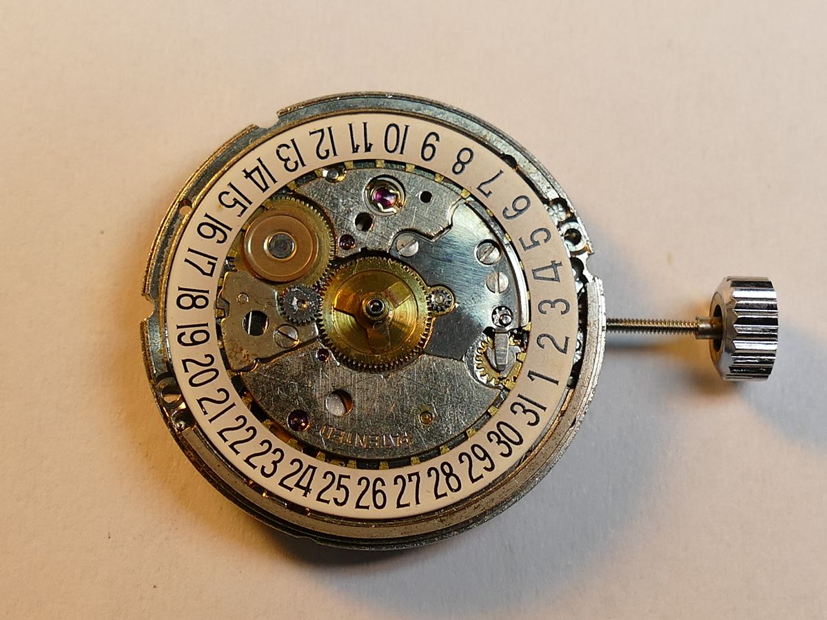 Datei:ETA 2783 Werkansicht ZB.jpg - Watch-Wiki - Das Uhrenlexikon